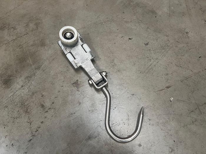 Cattle hook - TransNational Agri Projects